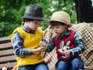 10 personal items its safer not to share - EducationWorld